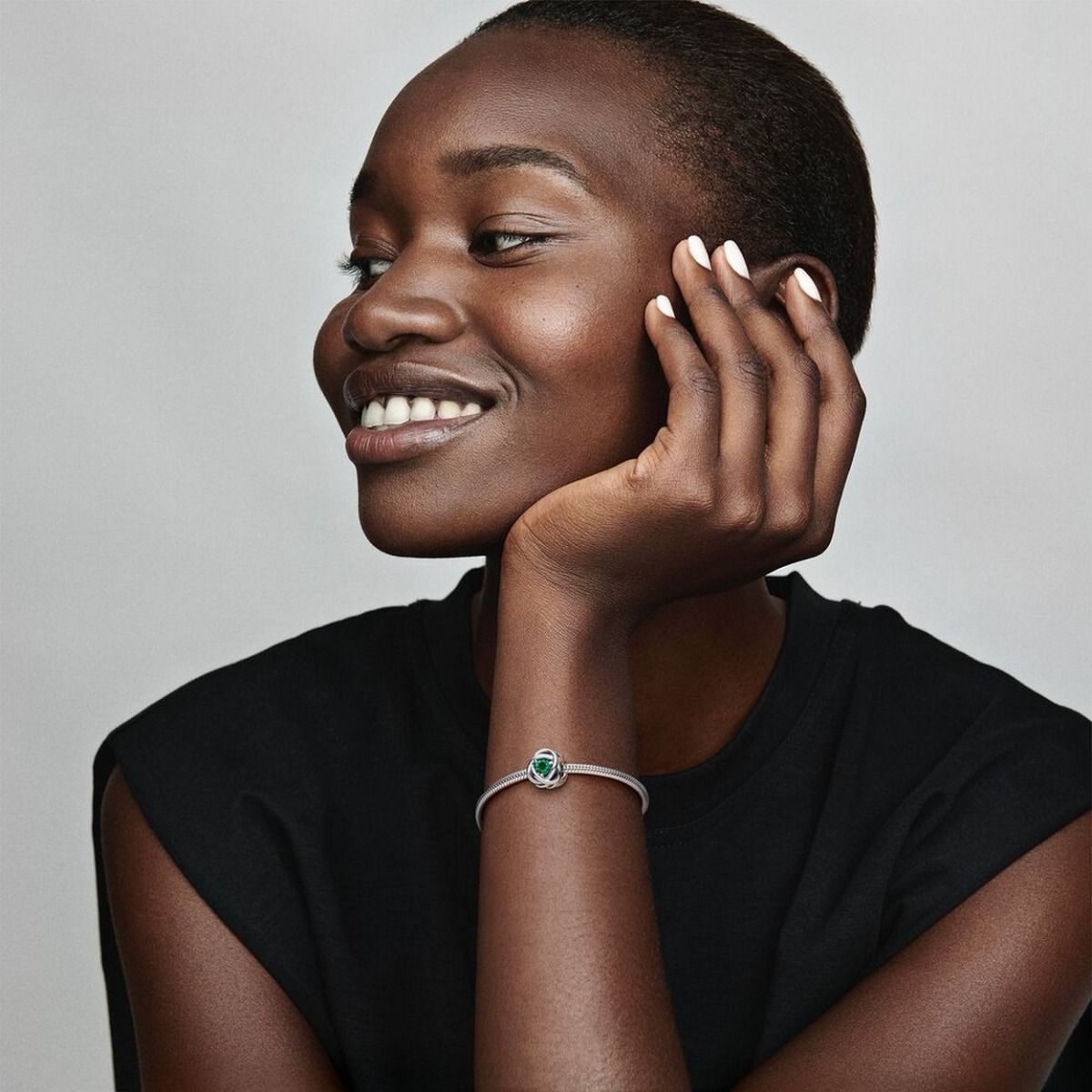 Pandora Mei Geboortesteen Groene Oneindige Cirkel Bedel 790065C08 ...